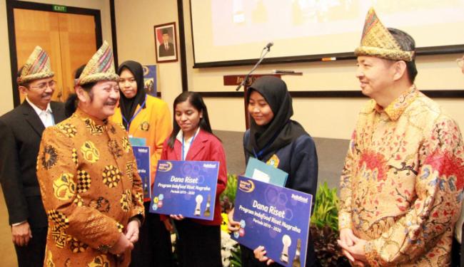 Indofood Beri Beasiswa Riset pada Mahasiswa dari 45 Perguruan Tinggi ...