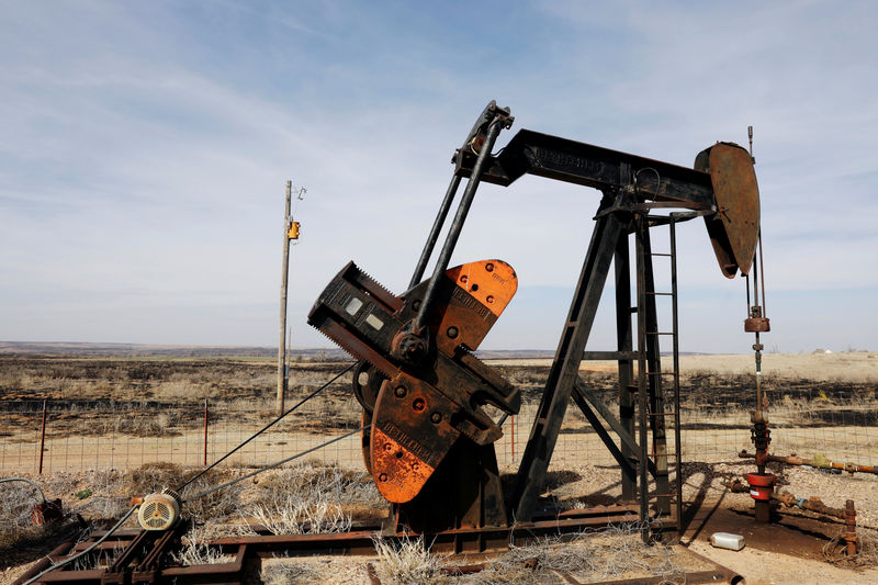 Texas oil and gas drilling climbs in March, but well completions slip ...