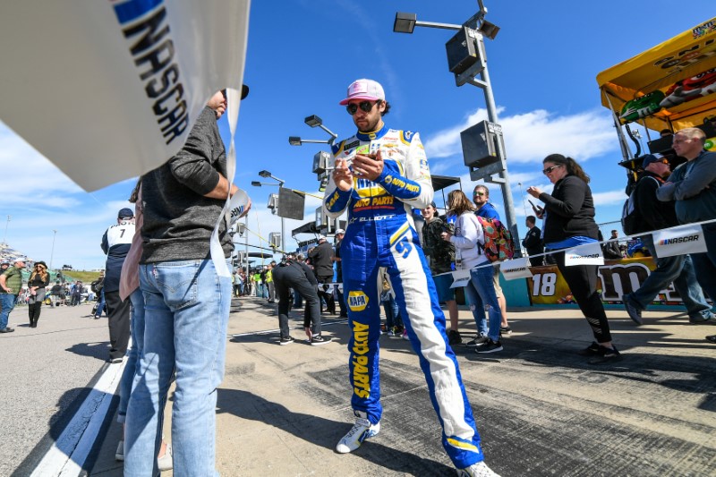 NASCAR notebook: Several playoff hopes take huge hits By Reuters