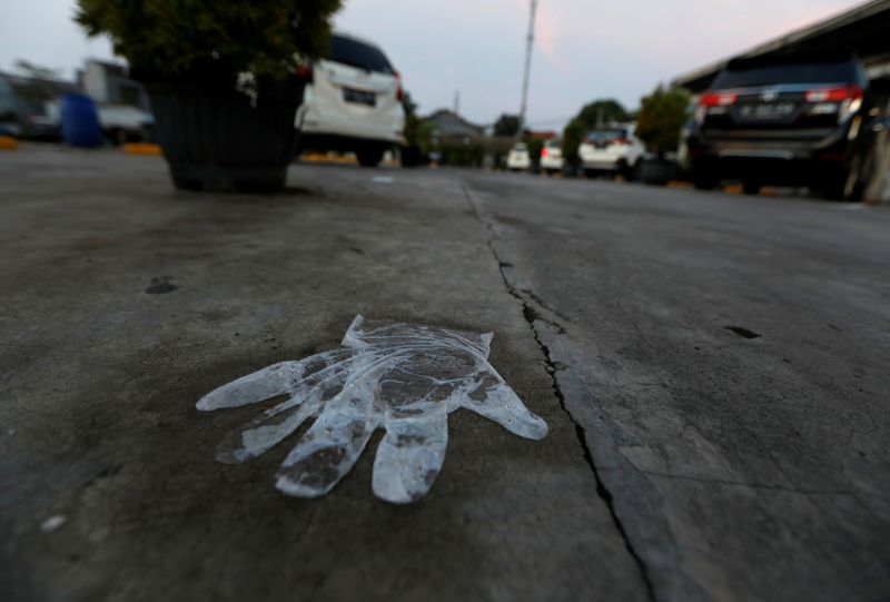 Edward Hadas: Las deudas contraídas por el virus dejarán secuelas ...